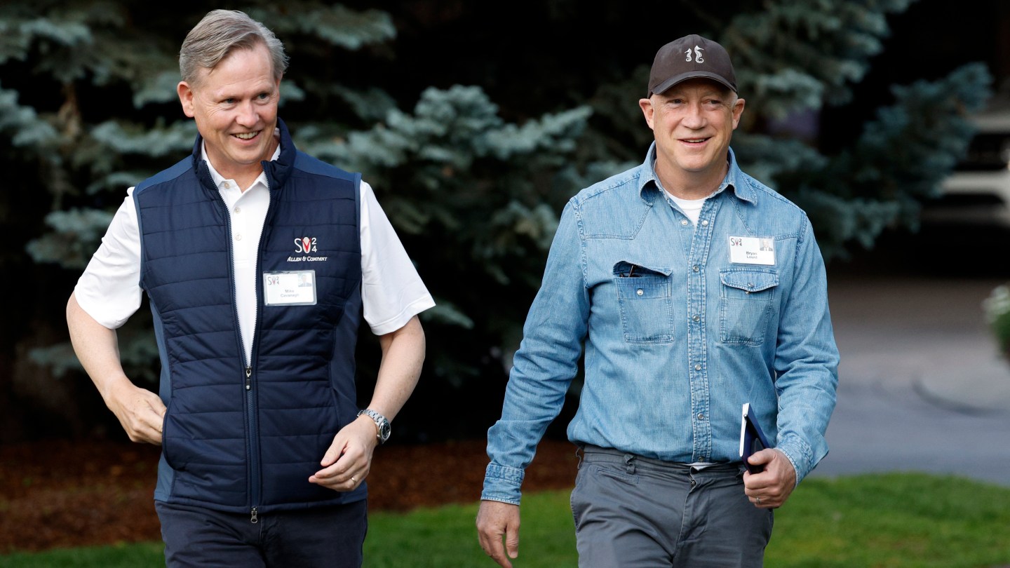 Comcast CEO Reacts to Netflix Warner Bros. Deal - All County Gazette